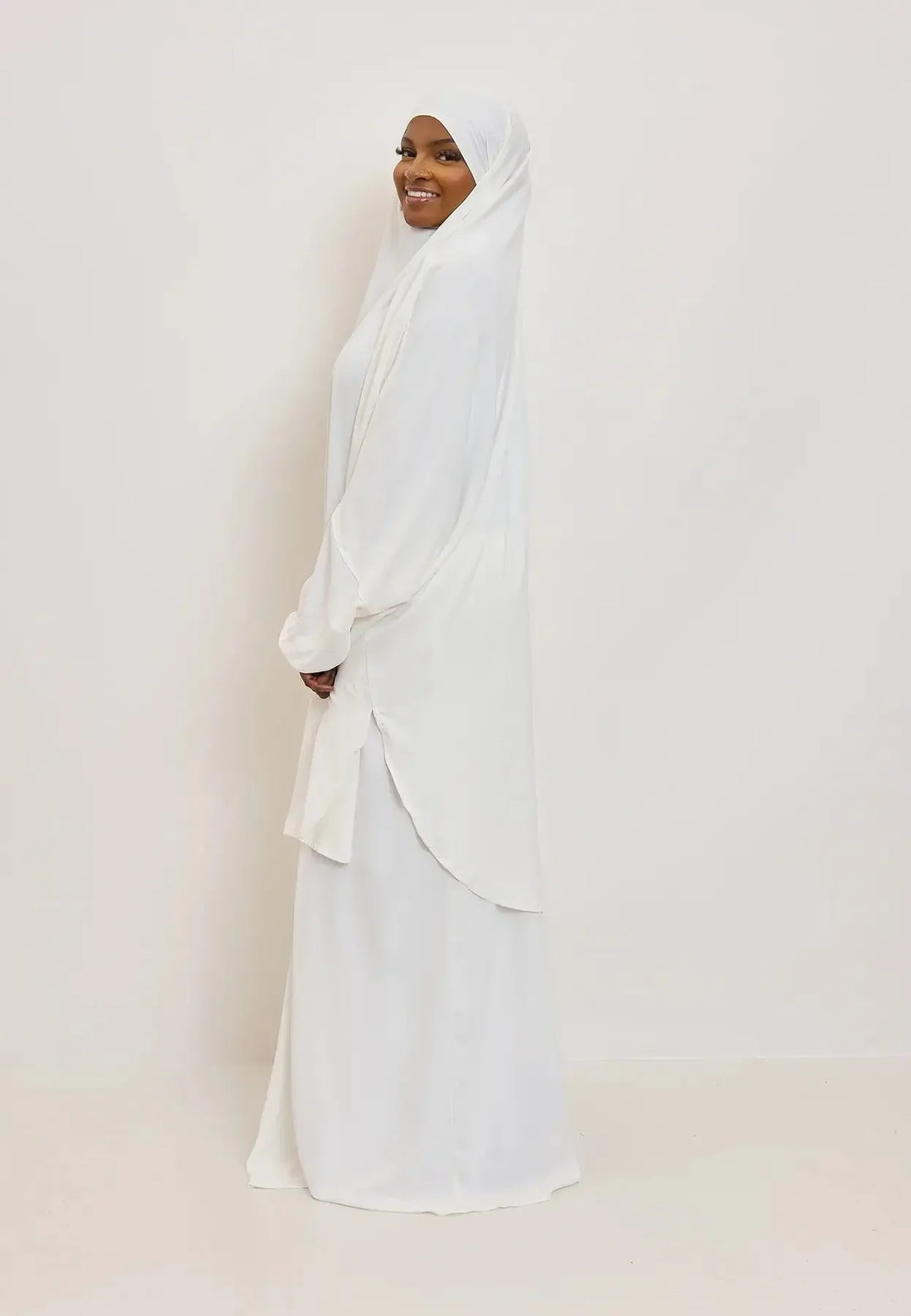 White Premium Two Piece Medina Silk Jilbab Set – almanaar Islamic Store